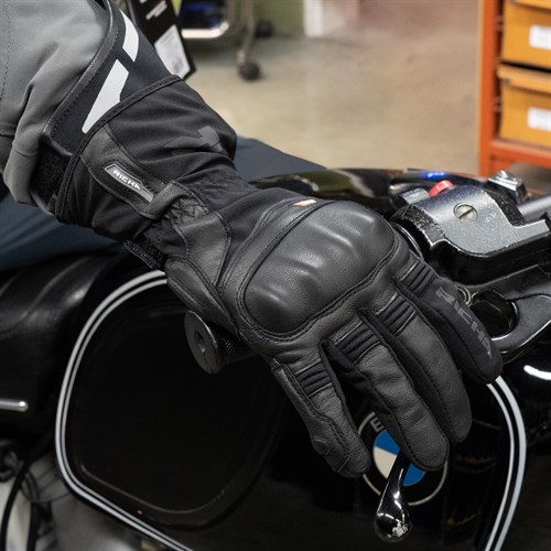 Richa Hypercane GTX gloves in black