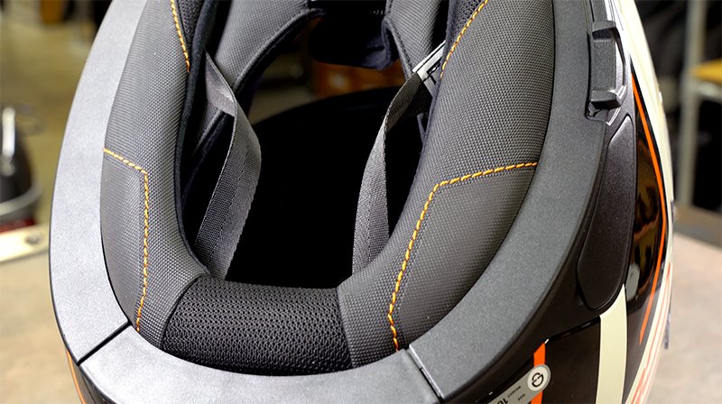 Schuberth C5 helmet vs Shoei Neotec 2 helmet